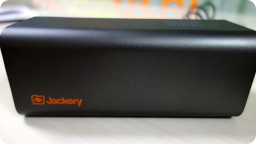 持ち歩けるコンセント「Jackery PowerBar」の特徴や写真をブログレビュー - とんがりてんと